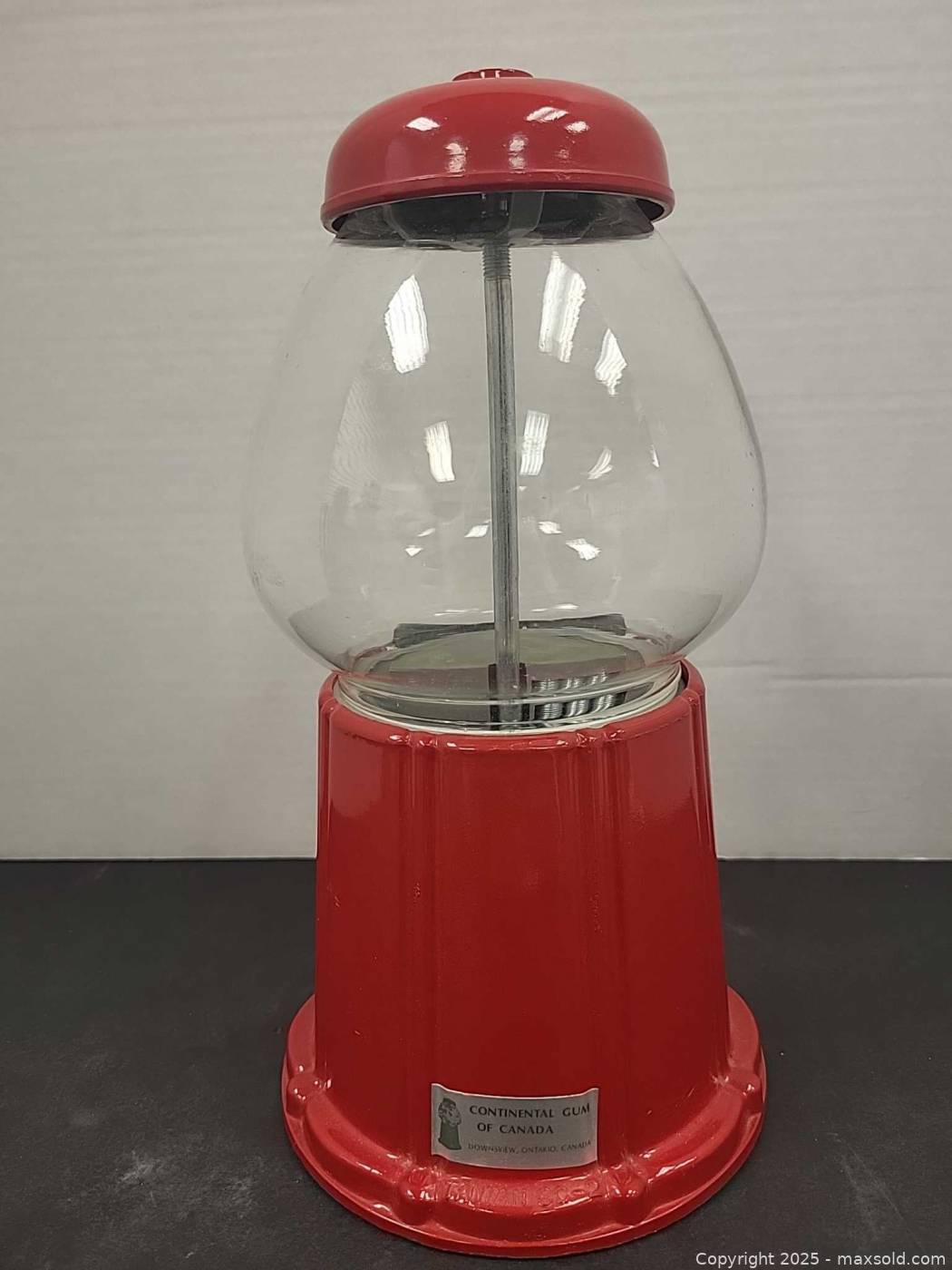 Continental Gum of Canada 11" gumball machine | Maxsold