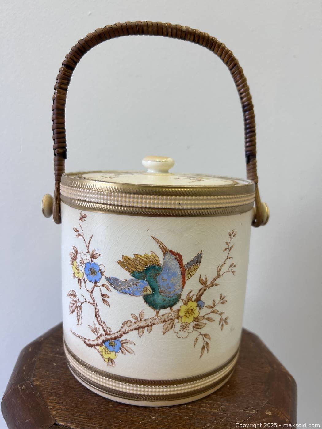 c.1920 Crown Devon porcelain biscuit barrel | Maxsold