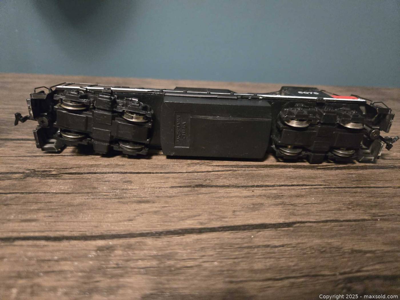 HO scale CN diesel locomotive #5075 | Maxsold