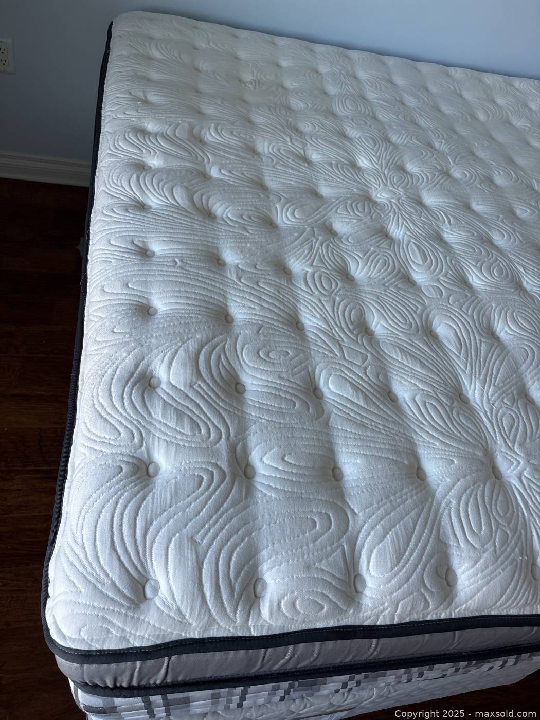 Sealy Optimum Posturepedic king mattress set | Maxsold