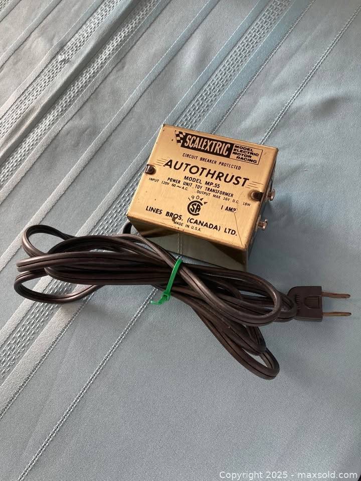 Scalextric Autothrust MP.55 transformer | Maxsold