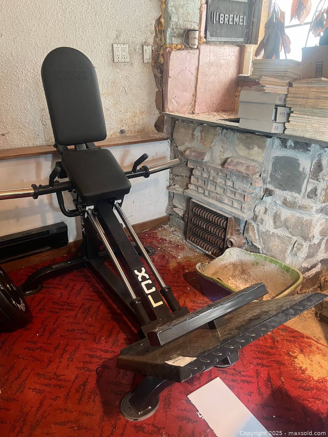 Ironax XCL Compact Leg Sled With 4×25lb Plates | Maxsold