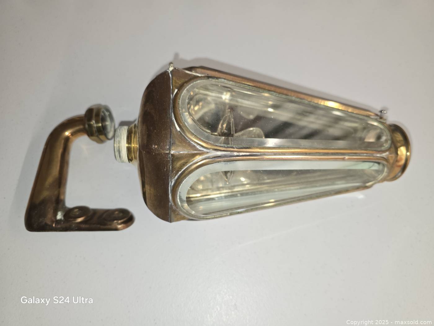 Antique 1910s brass limousine side lamp | Maxsold