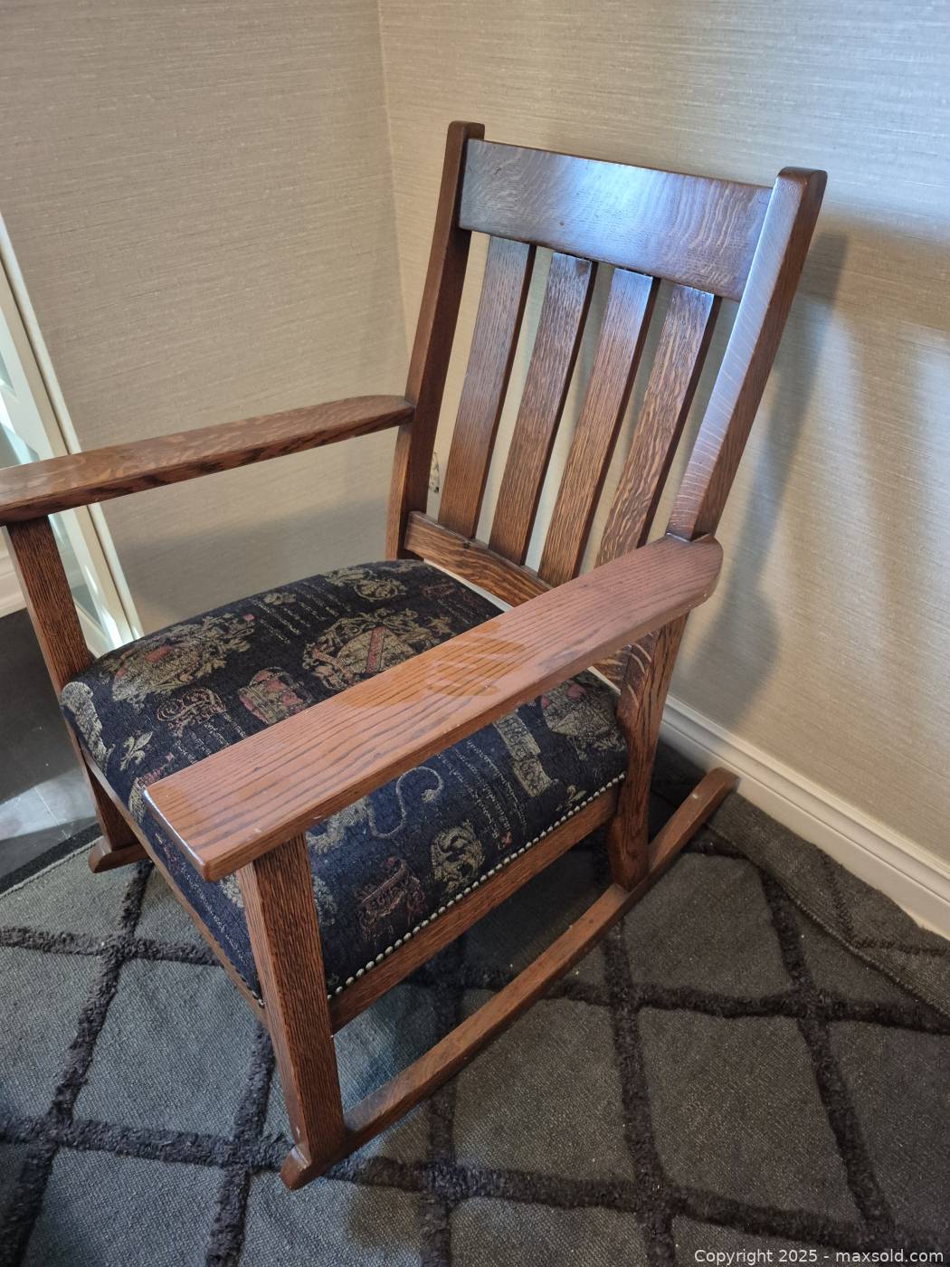 Mission Style Oak Rocking Chair | Maxsold