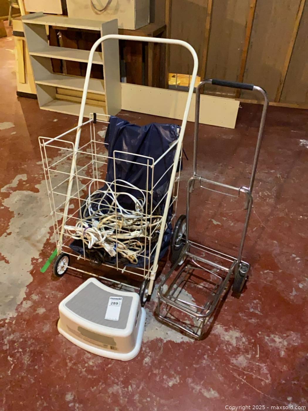 Shopping cart, folding dolly, step stool, extension cords | Maxsold