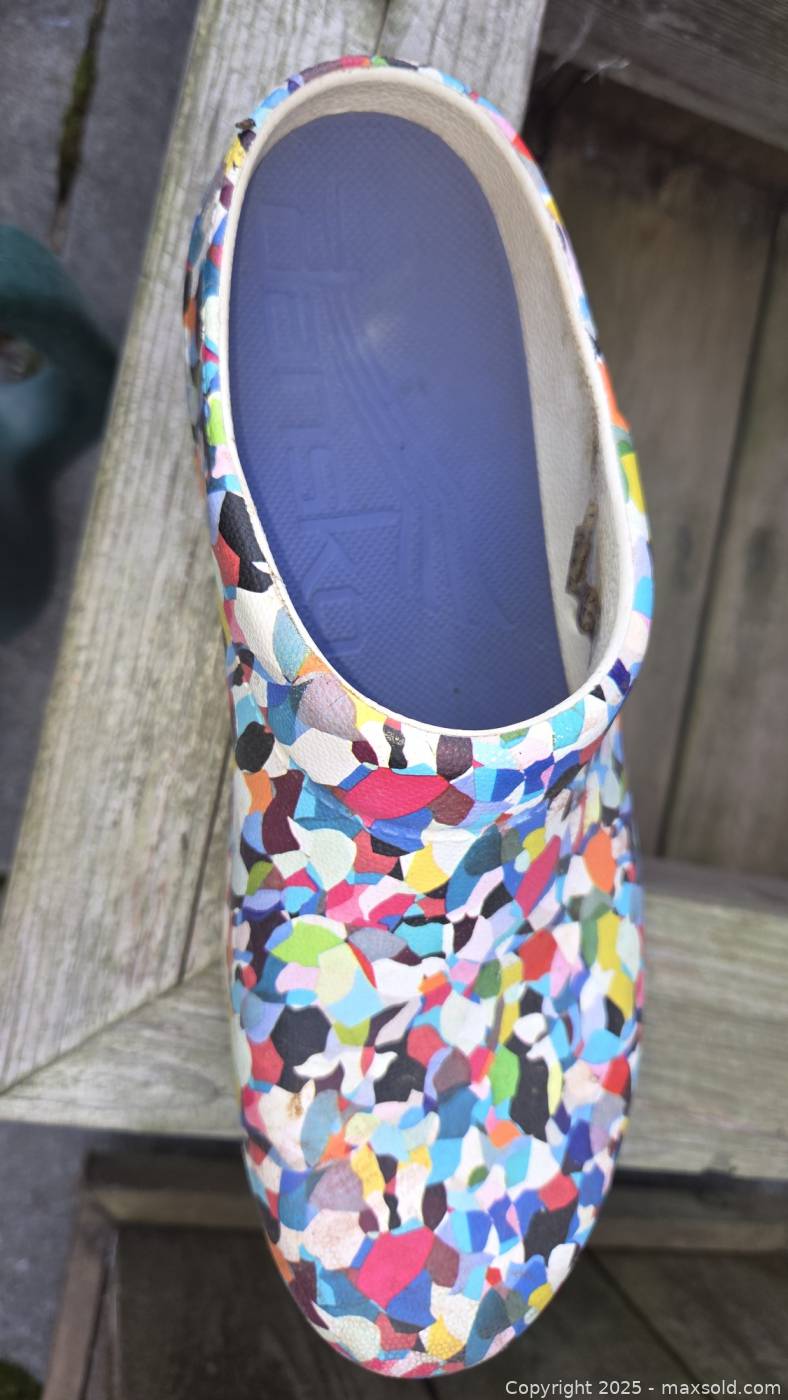 Cedar planters cans Dansko clogs | Maxsold
