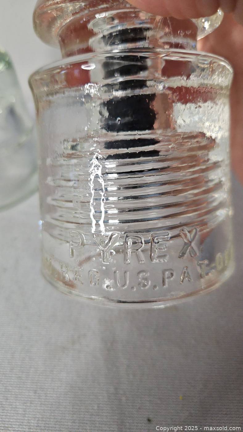 Pyrex and CSA clear glass insulators | Maxsold