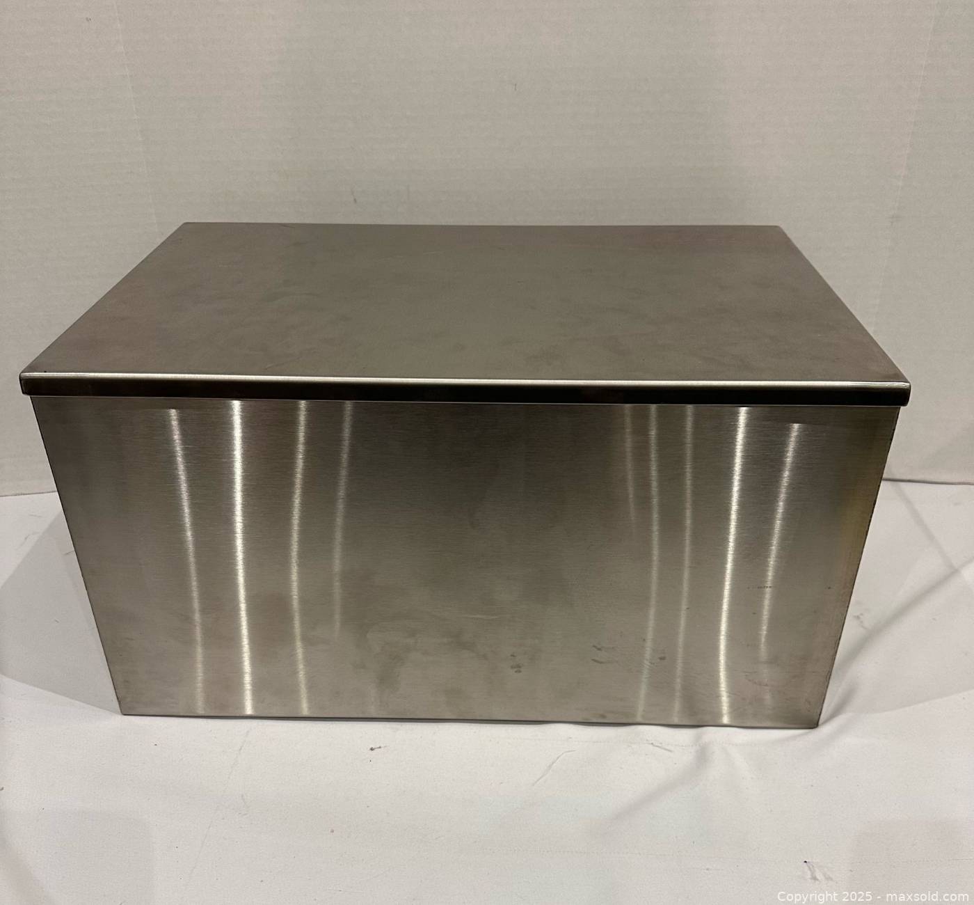 Heavy Duty Stainless Steel Storage Box | Maxsold