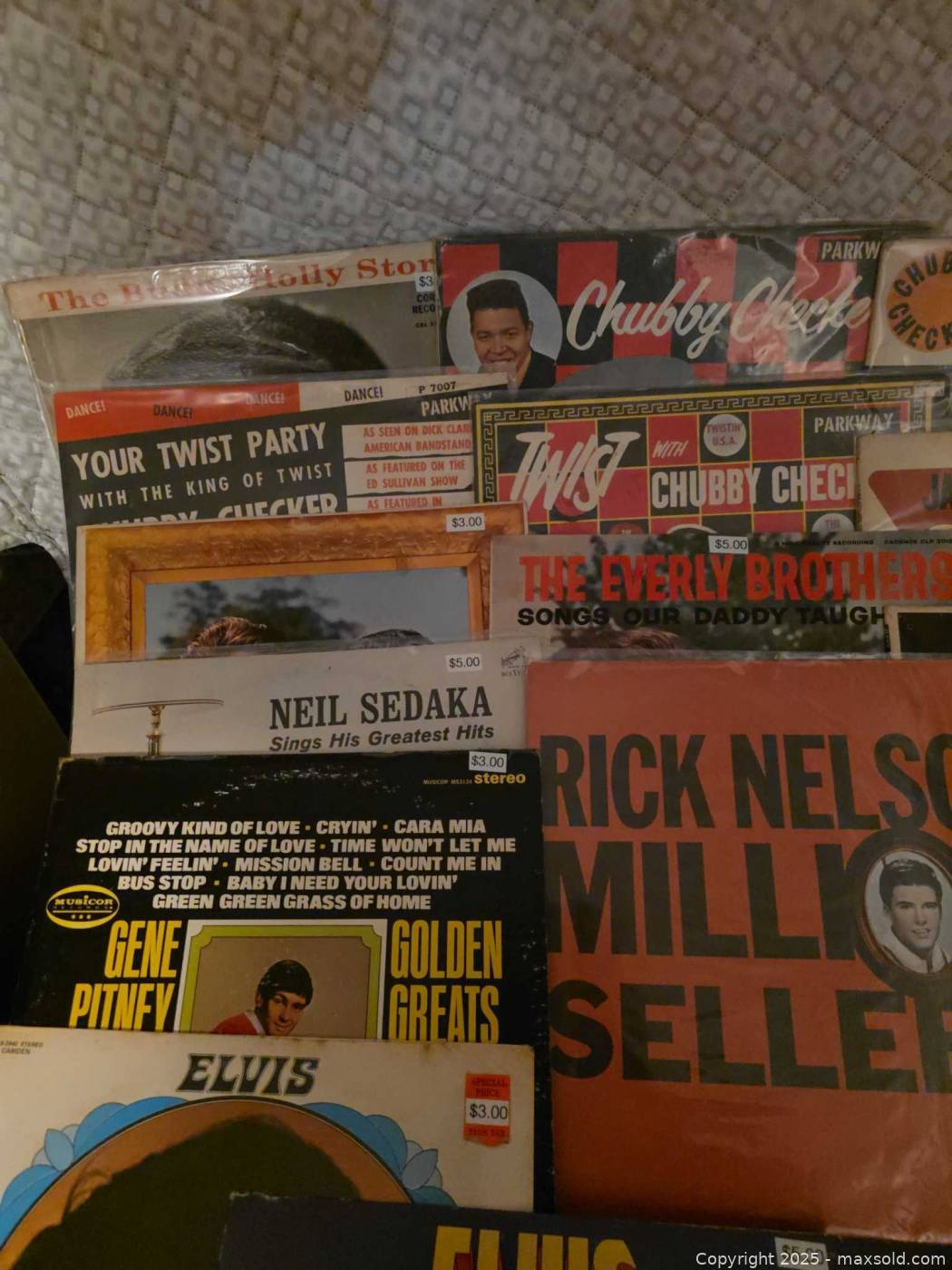 14 vintage 12-inch vinyl LP records | Maxsold