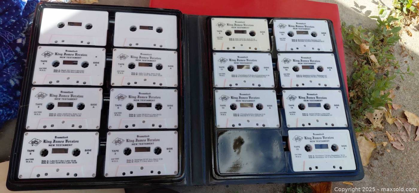 King James Version New Testament Audio Cassette Set with Binder | Maxsold