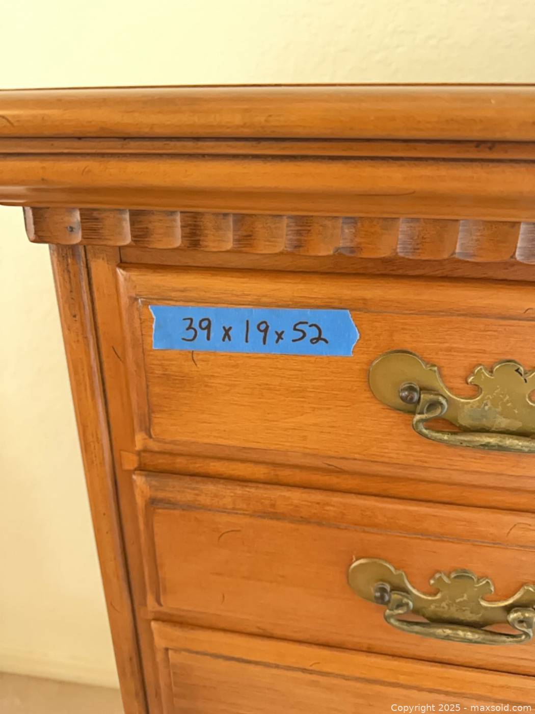 Solid Rock Maple Eight-Drawer Tall Chest | Maxsold