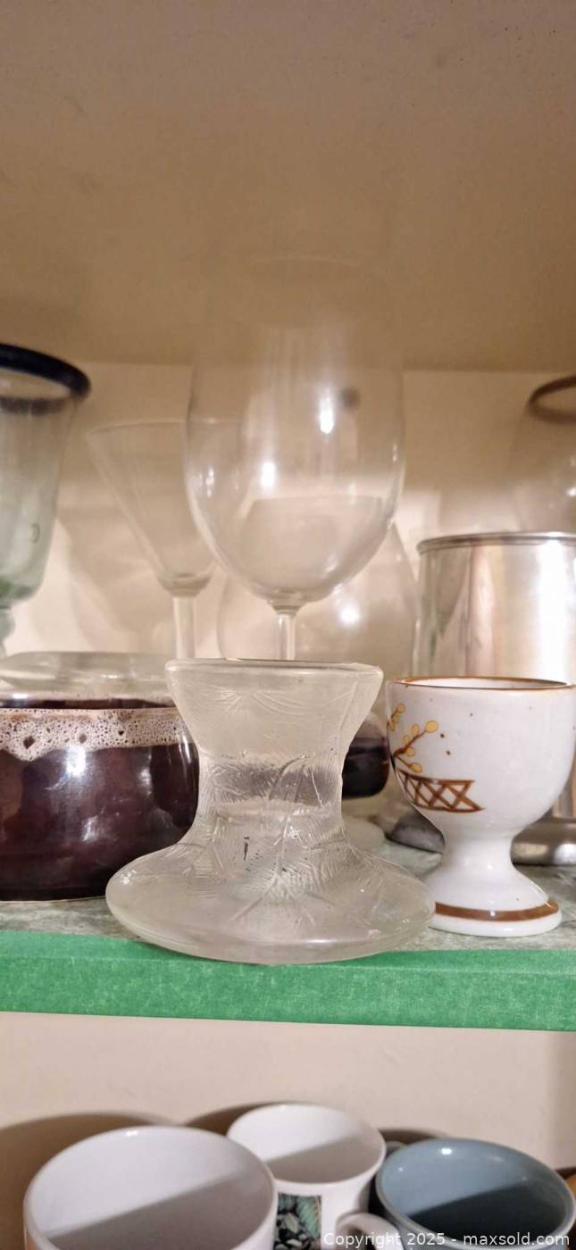 Mixed household glassware and kitchenware lot | Maxsold