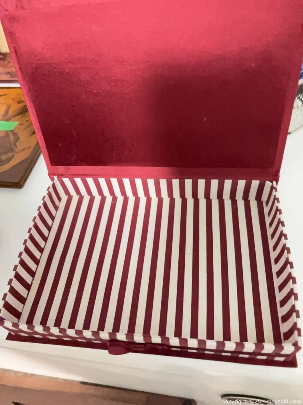 Decorative Christmas tin and striped box, 2 pc | Maxsold