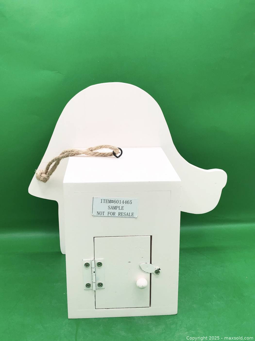 Enesco Allen Designs dog birdhouse | Maxsold