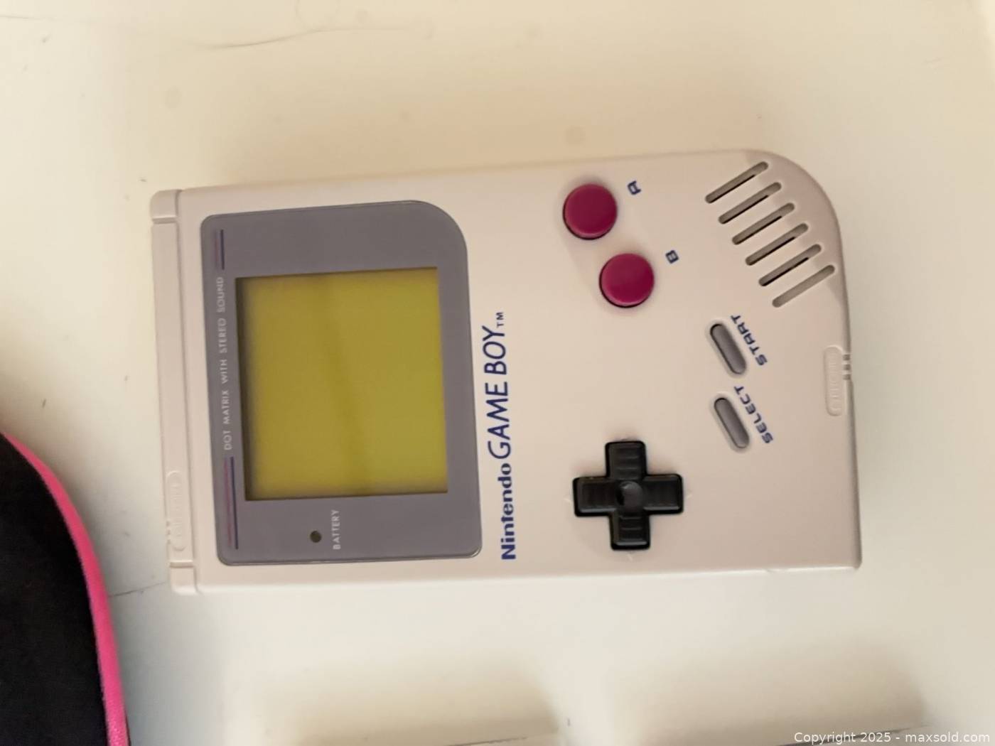 Nintendo Game Boy DMG-01, 3 games, manuals, pouch | Maxsold
