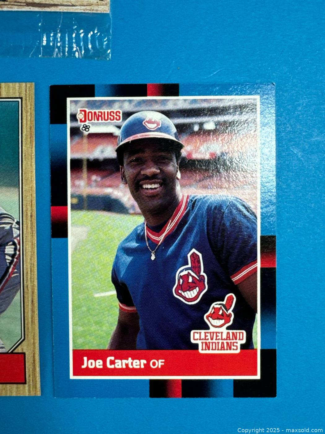 Joe Carter baseball cards lot of 3 | Maxsold