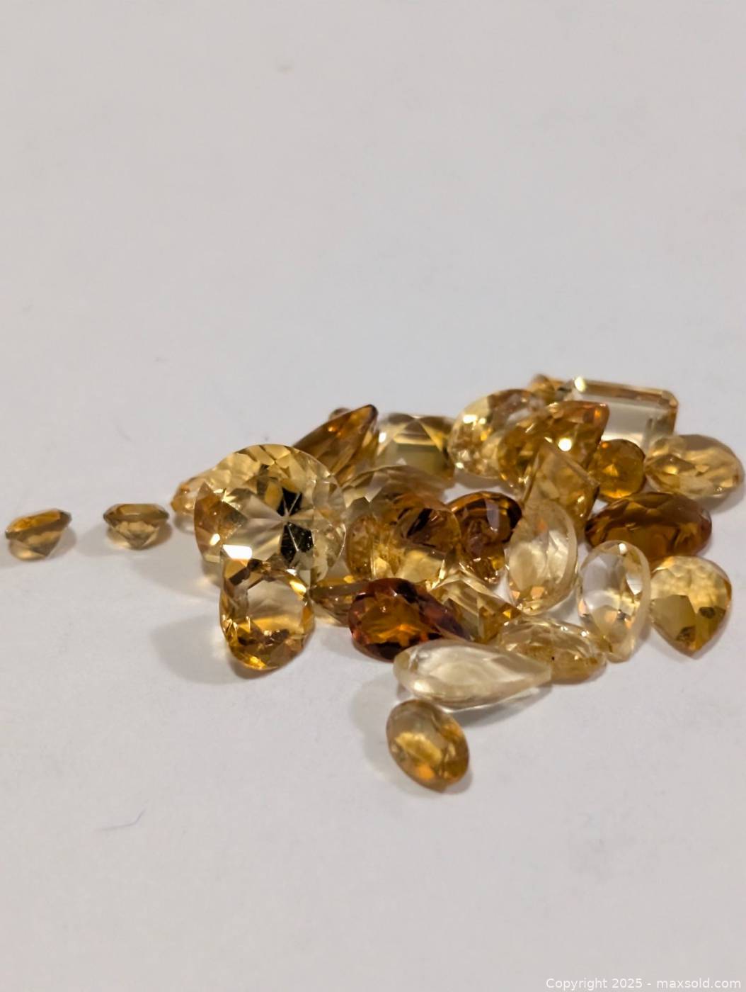 Loose faceted citrine gemstones approx 10ct | Maxsold