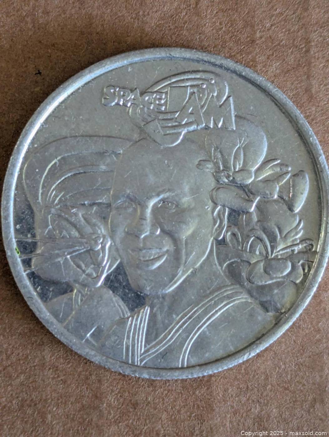 1996 Space Jam Michael Jordan coin | Maxsold