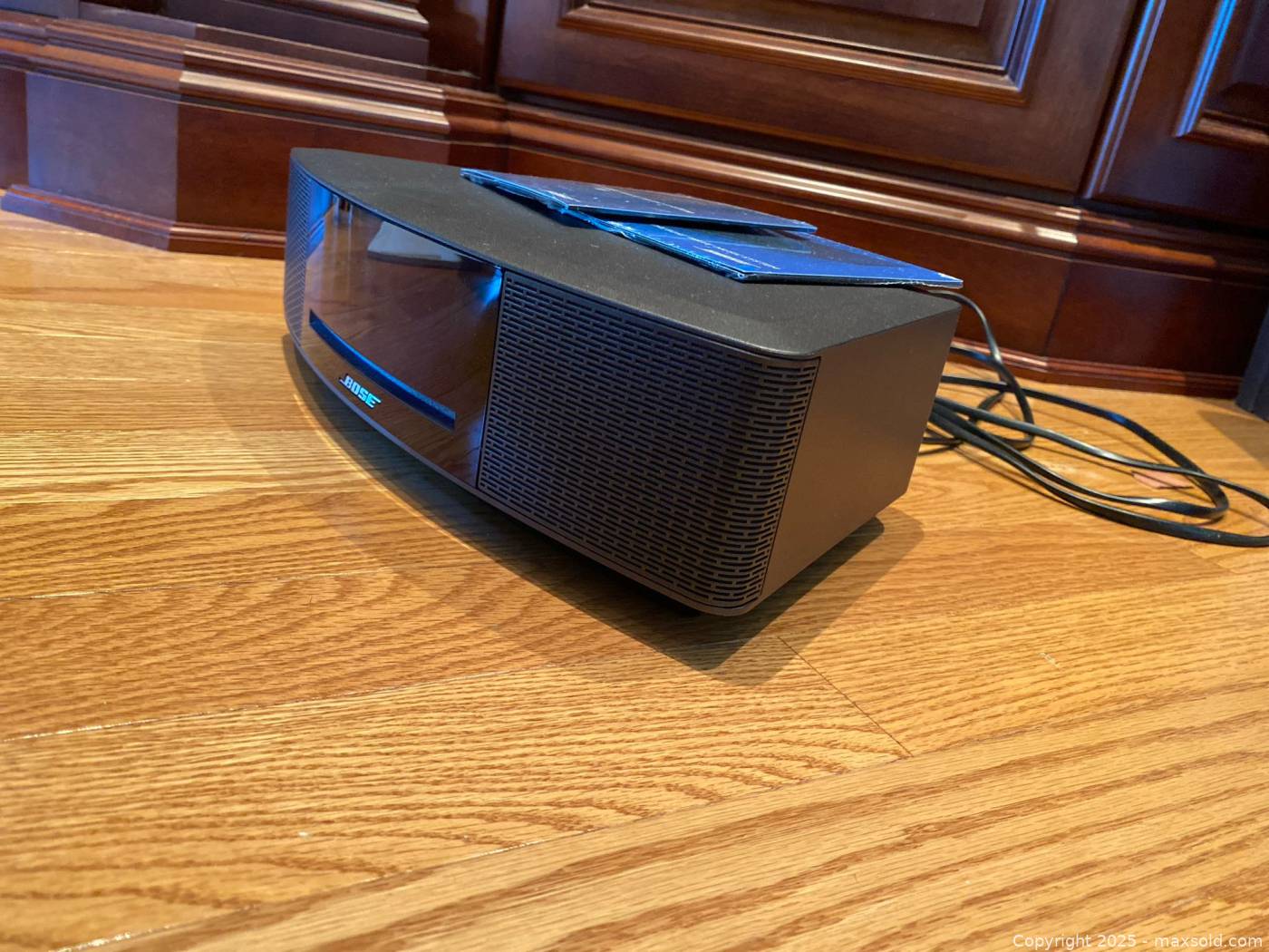 Bose Wave Music System IV | Maxsold
