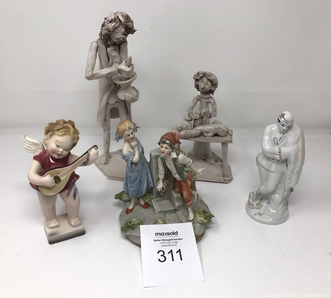 Benici, Pankera, Flavia, ARPO figurines | Maxsold