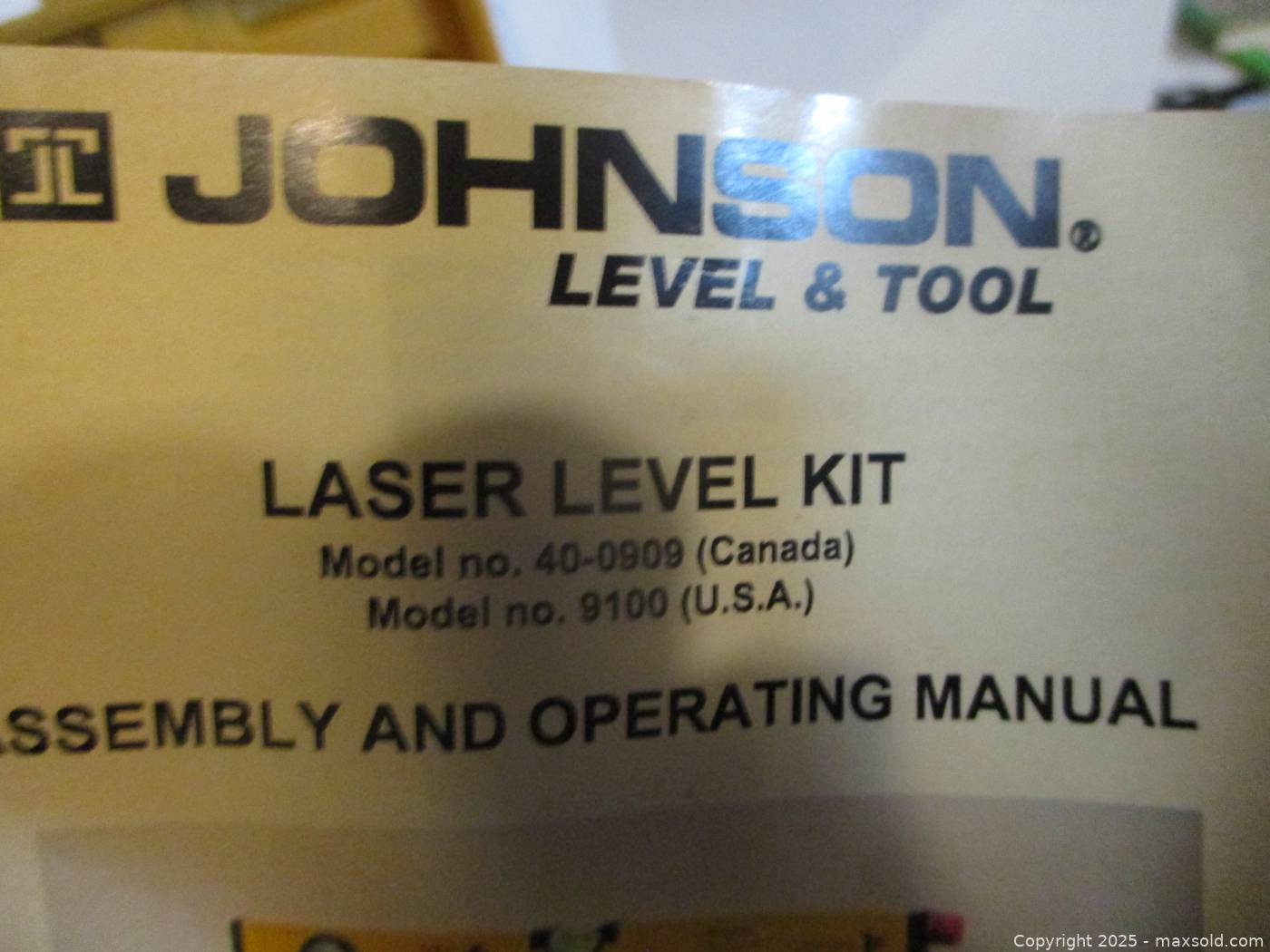Johnson model 40-0909 laser level kit with case | Maxsold