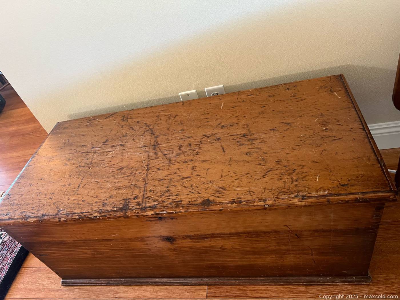 Antique Wood Hope Chest | Maxsold