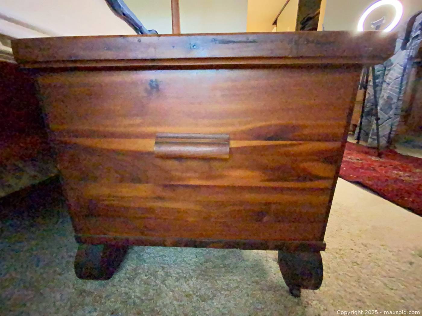 Vintage Ed Roos CedarPly rolling hope chest | Maxsold