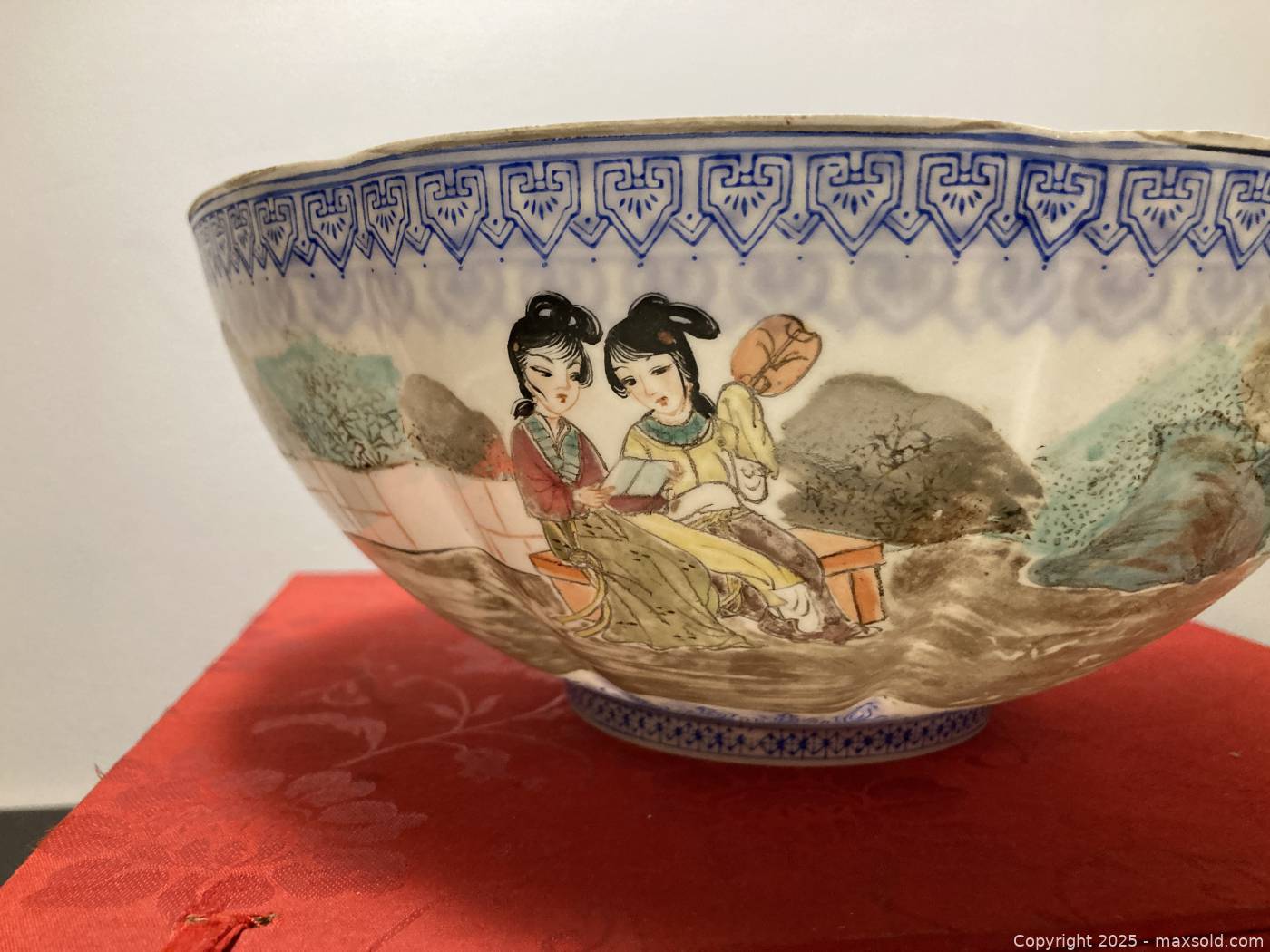 Chinese Eggshell Porcelain Bowl With Presentation Box | Maxsold
