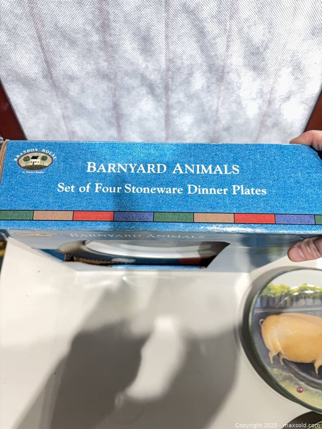 Sakura Barnyard Animals Stoneware Dinner Plates | Maxsold