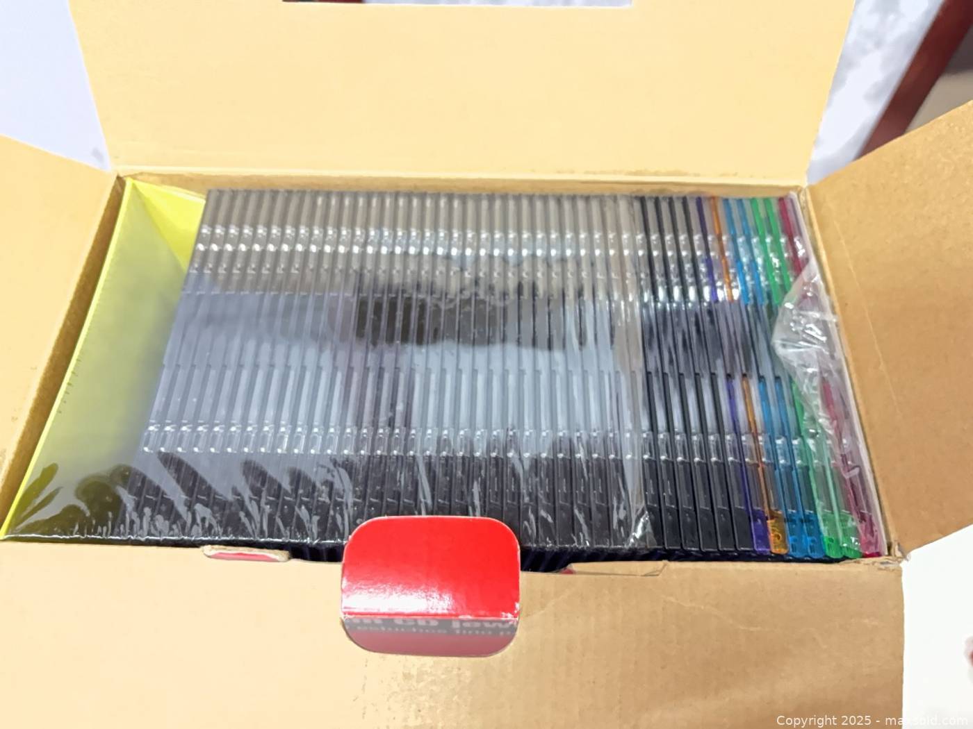 Slim CD Cases, Floppies, Ink, Headphones | Maxsold