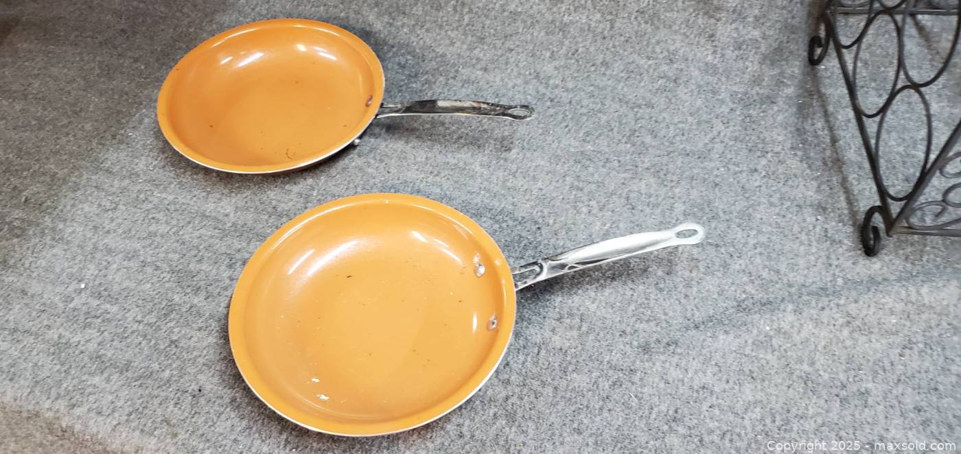 2 ceramic non-stick frying pans | Maxsold
