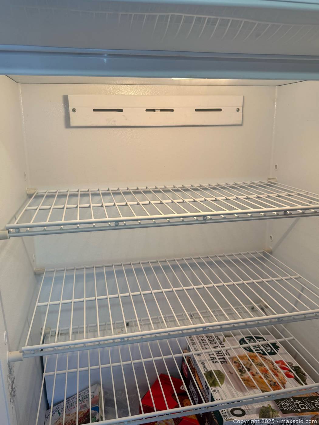 Kenmore upright freezer | Maxsold
