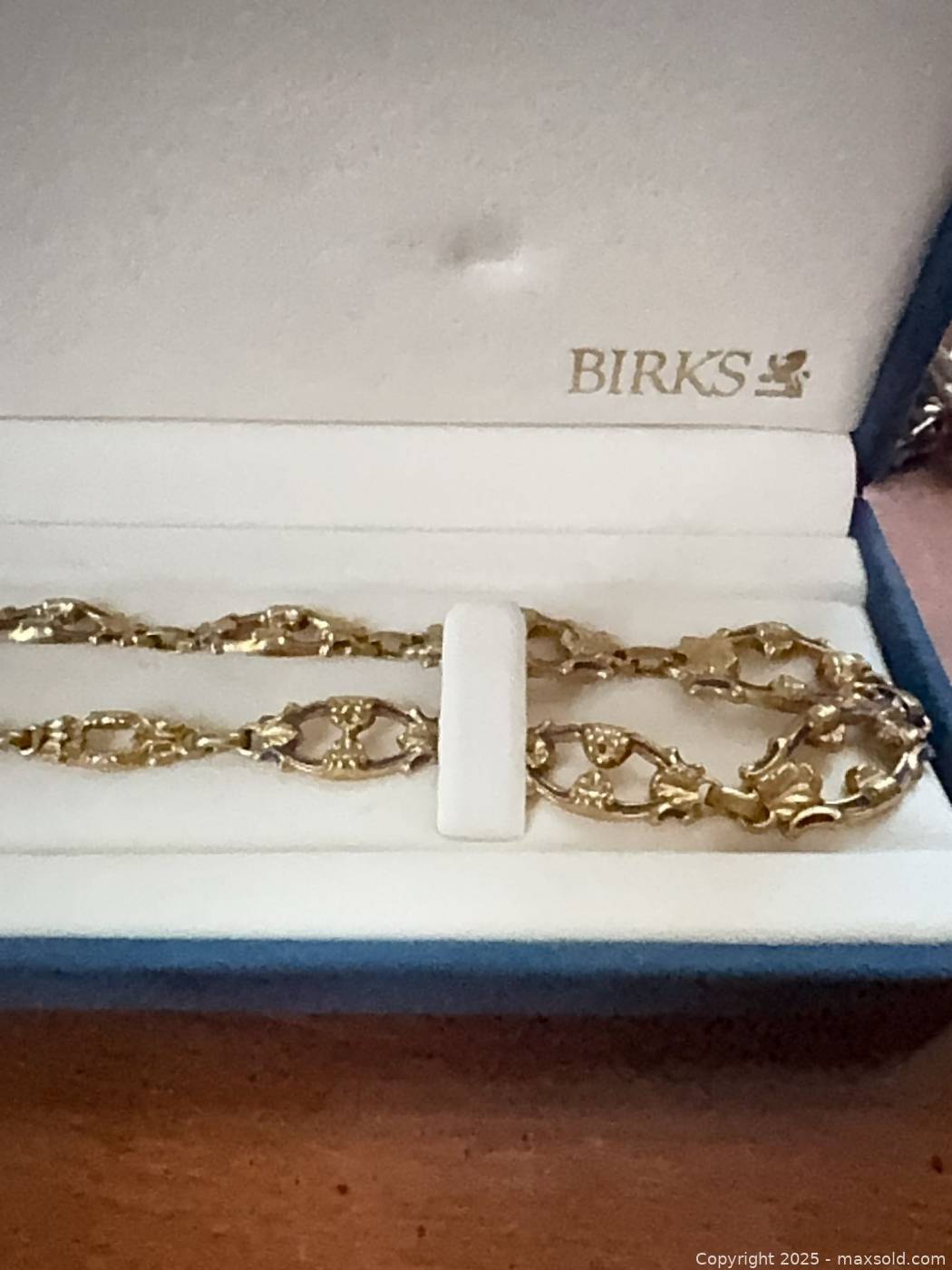 14k gold Birks necklace in presentation box | Maxsold
