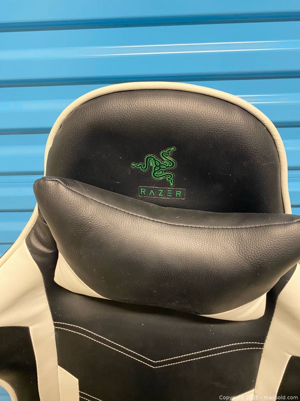 Razer black and white leather gaming chair | Maxsold