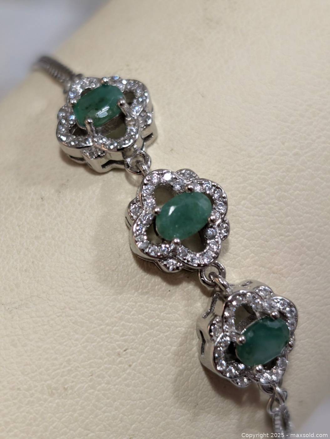 Silver 5.72g Emerald & CZ 8" Bracelet | Maxsold