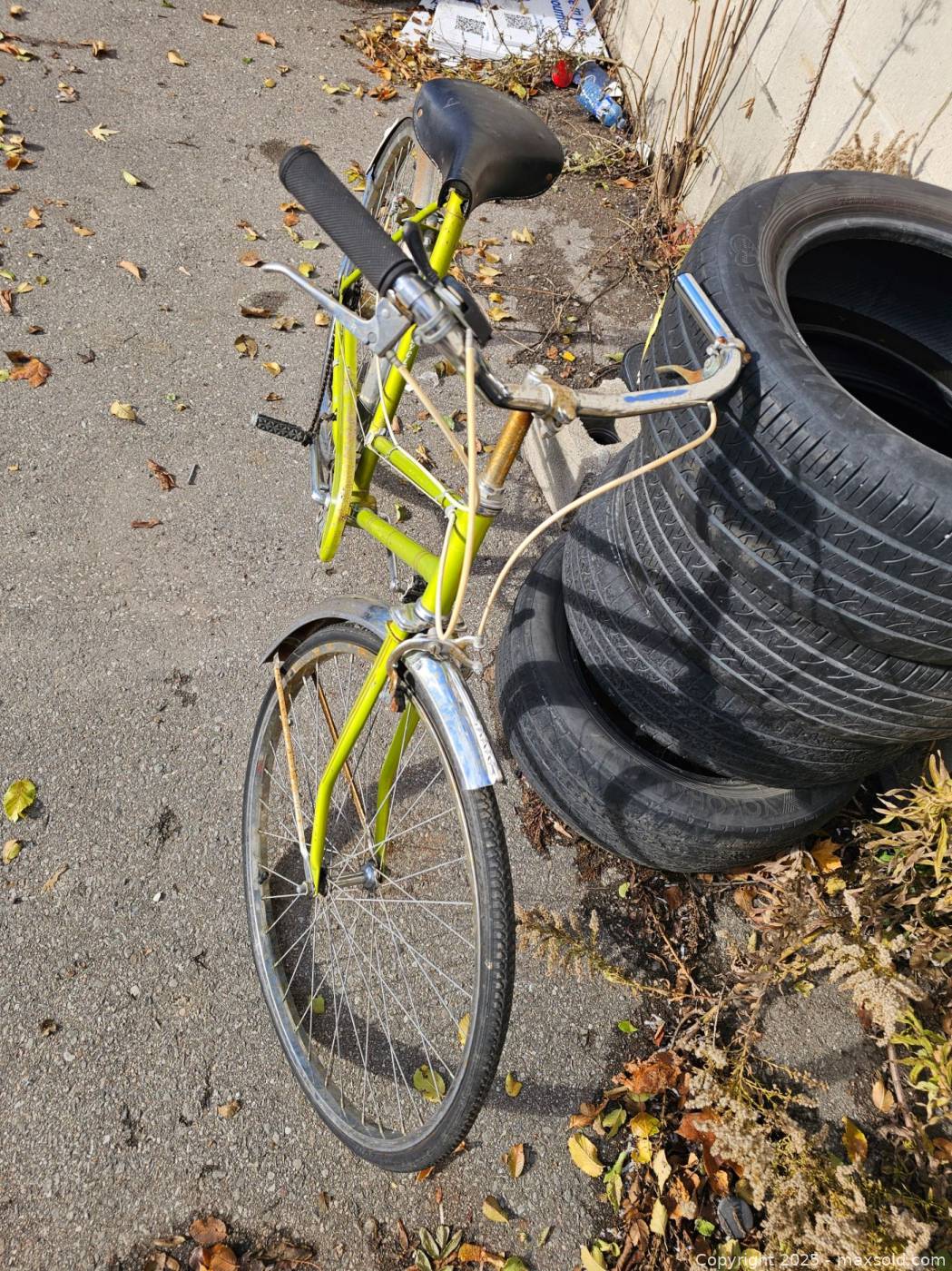 Lime Green Step-Through Bicycle | Maxsold