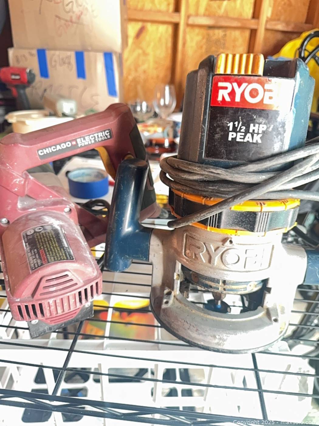 Chicago Electric 3-3/8" Toe Kick Saw and Ryobi 1-1/2 HP Router | Maxsold