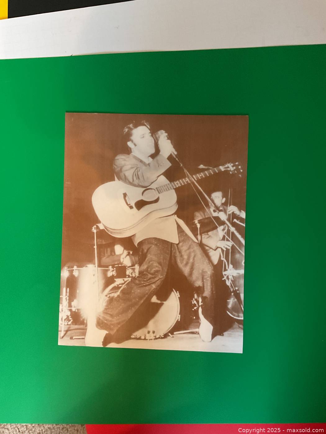 Elvis Presley Paper Photo & Two Metal Signs | Maxsold