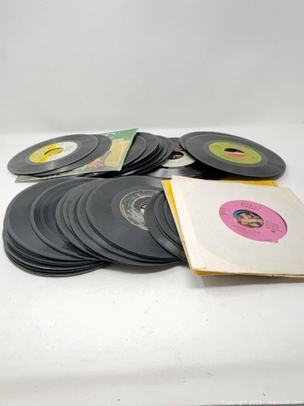 Assorted 45 RPM Vinyl Records Lot | Maxsold