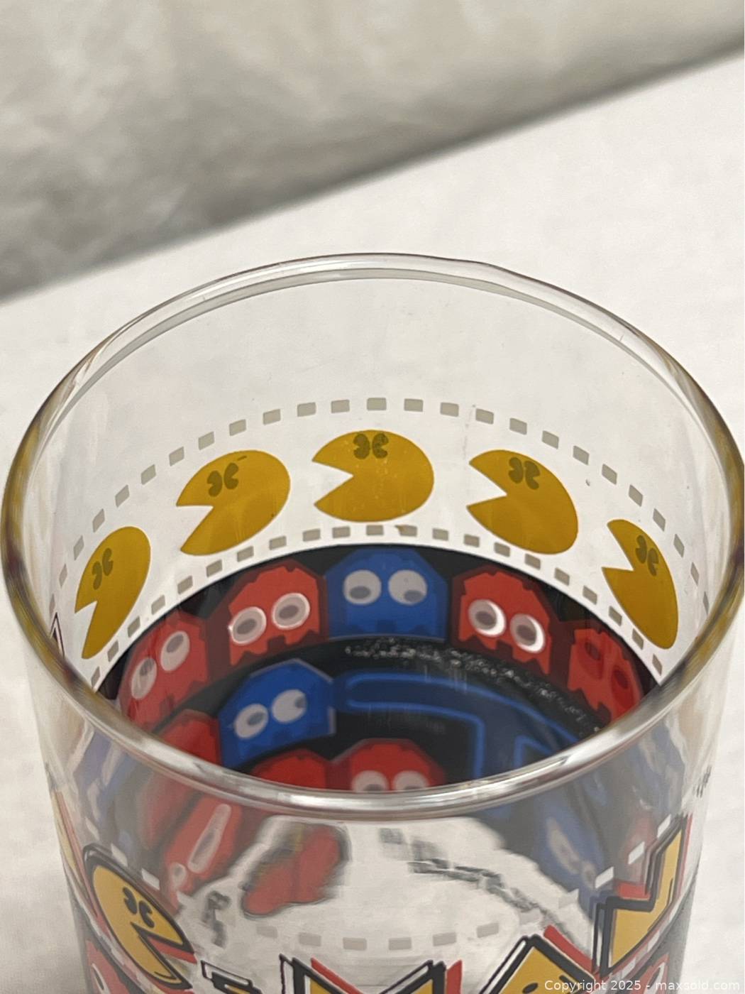 1980 Bally Midway Pac-Man drinking glasses, pair | Maxsold
