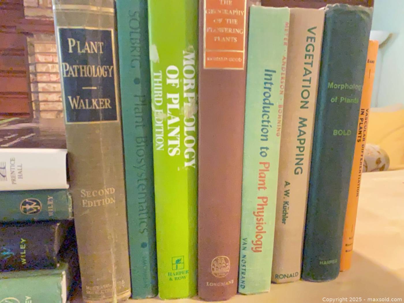12 vintage hardcover botany & plant science books | Maxsold