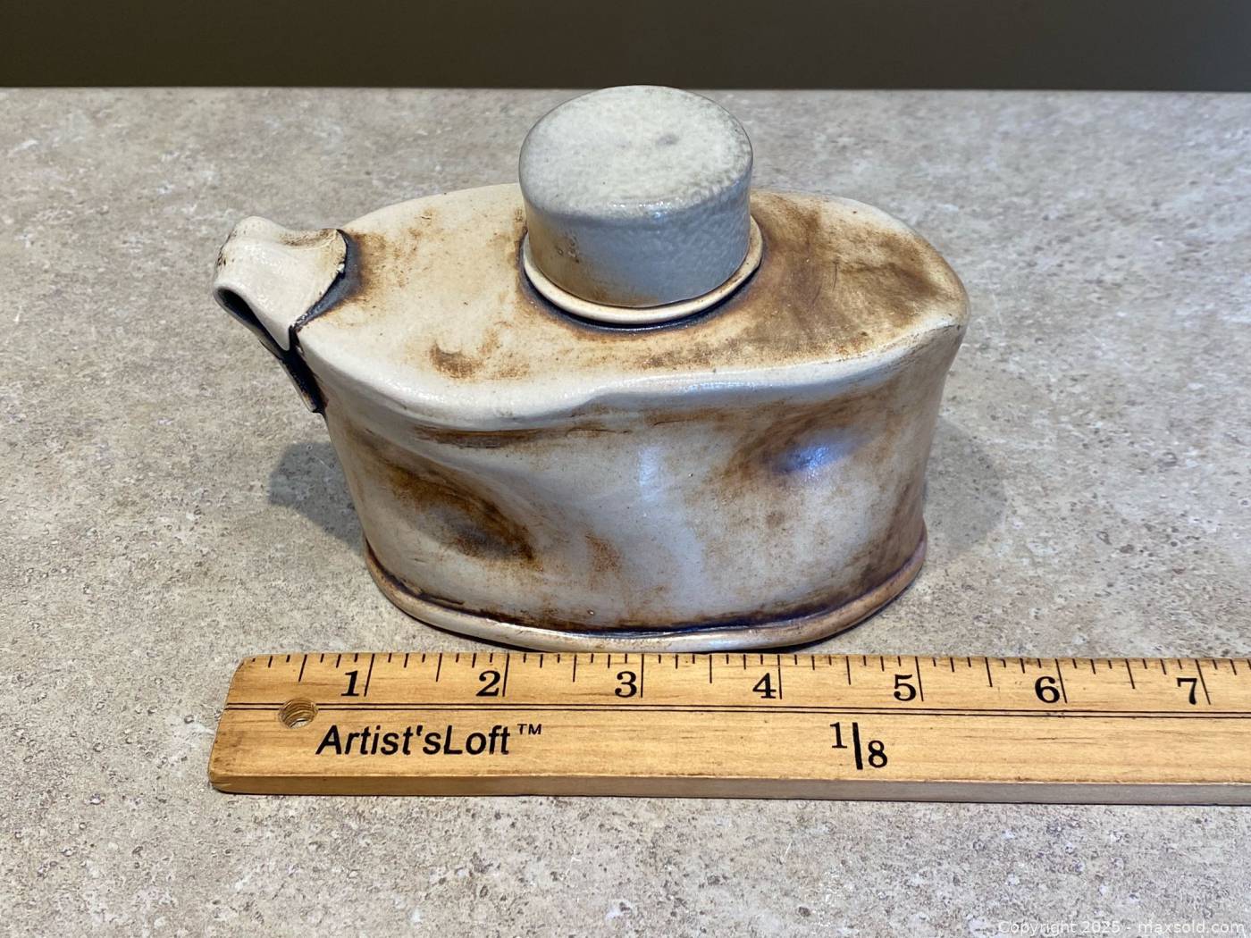 Japanese Studio Stoneware Flask With Stopper | Maxsold