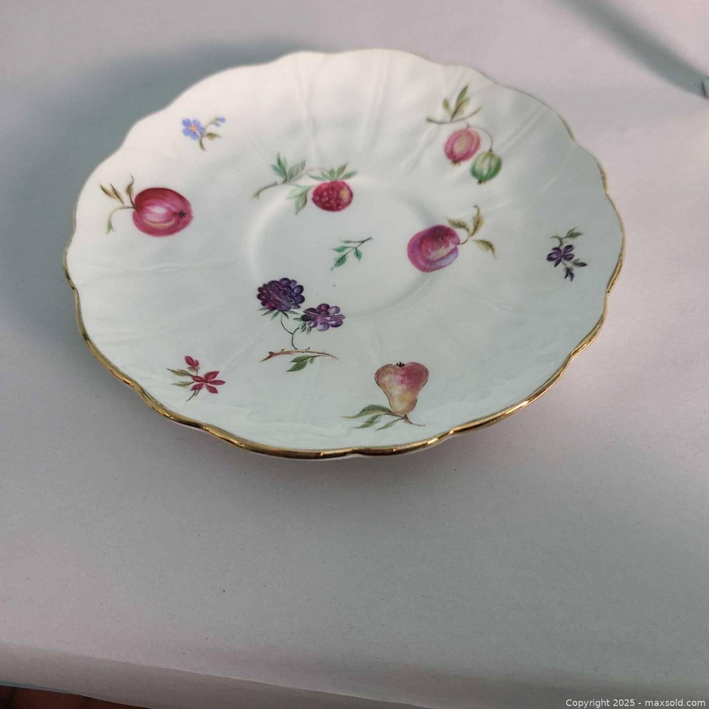 Royal Crown Derby sheep paperweight, Aynsley "Florida" teacup & saucer ...