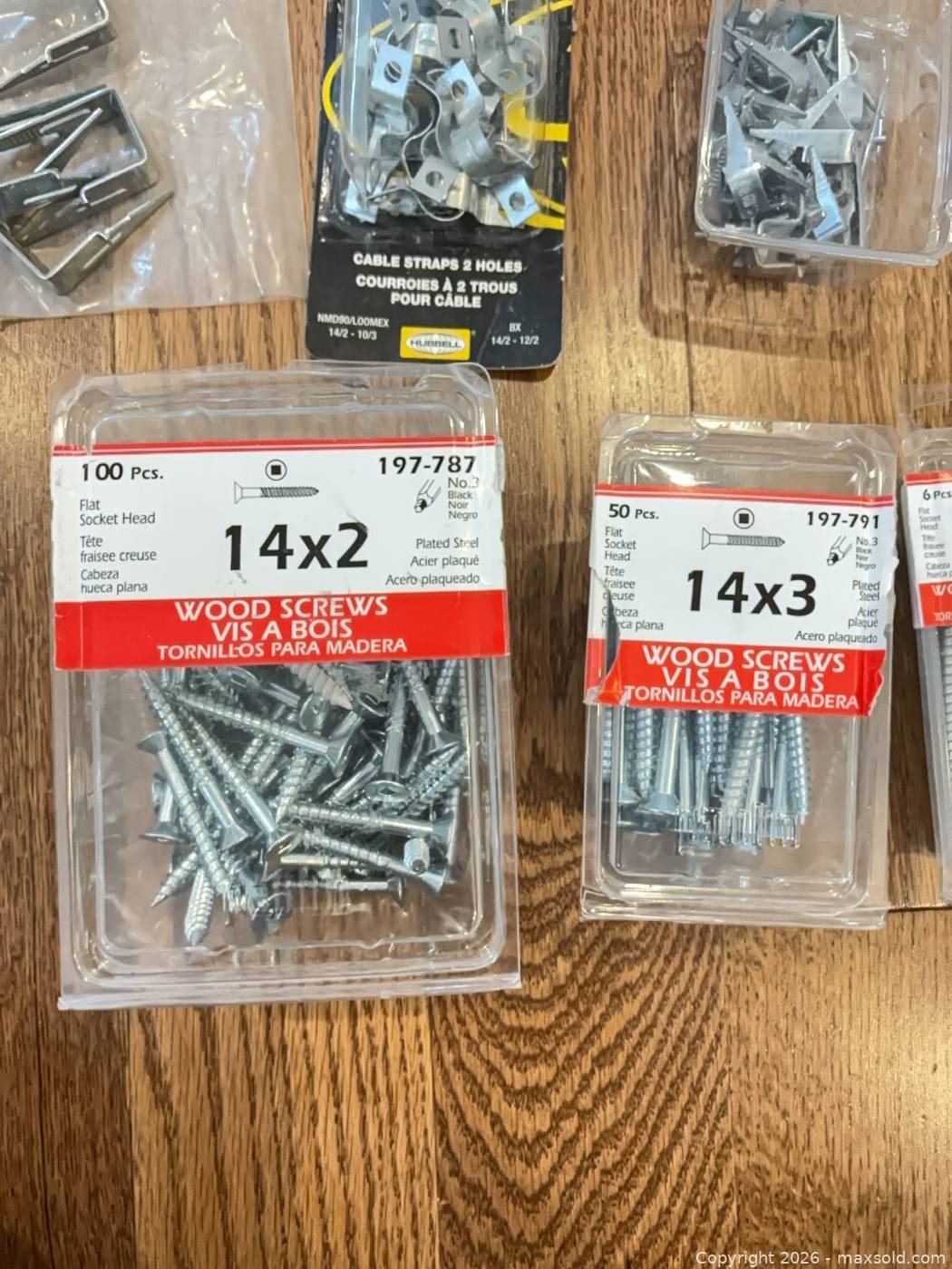 Wood screws, nails, brackets, cable straps | Maxsold