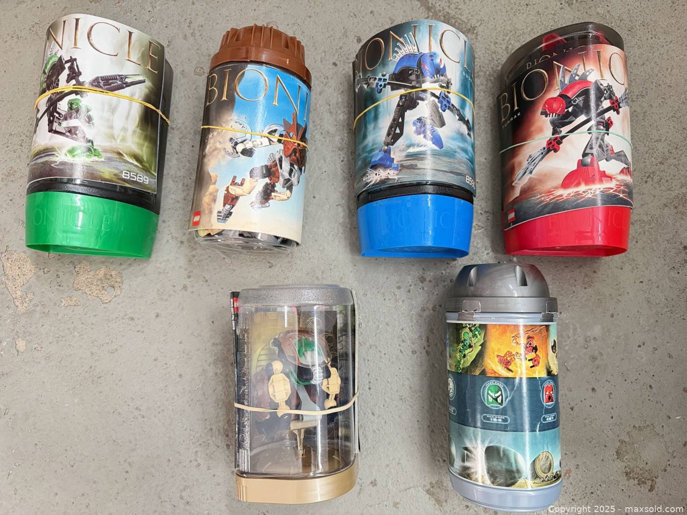LEGO Bionicle plastic canisters with lids | Maxsold