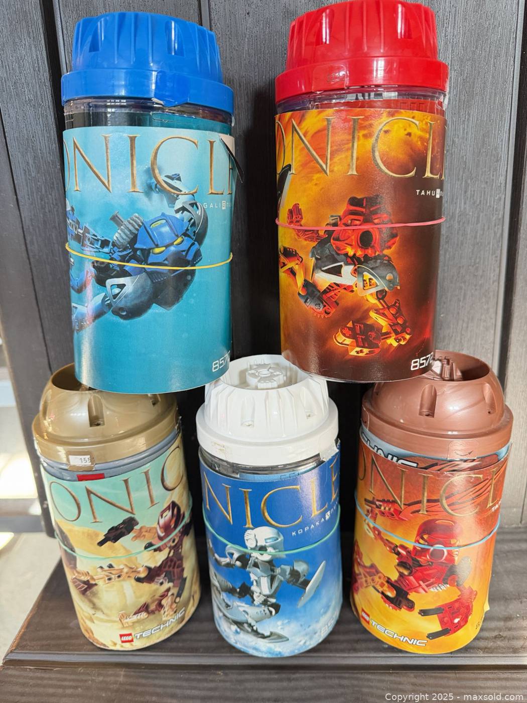 LEGO Bionicle plastic canisters with lids | Maxsold