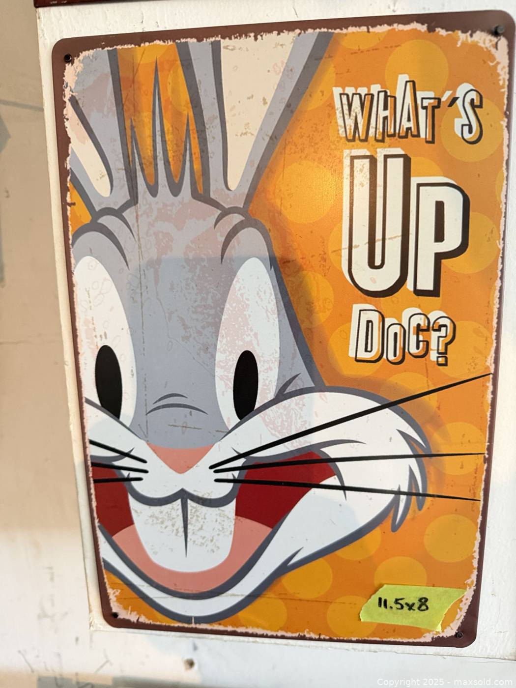 Looney Tunes metal tin wall signs, 5 | Maxsold