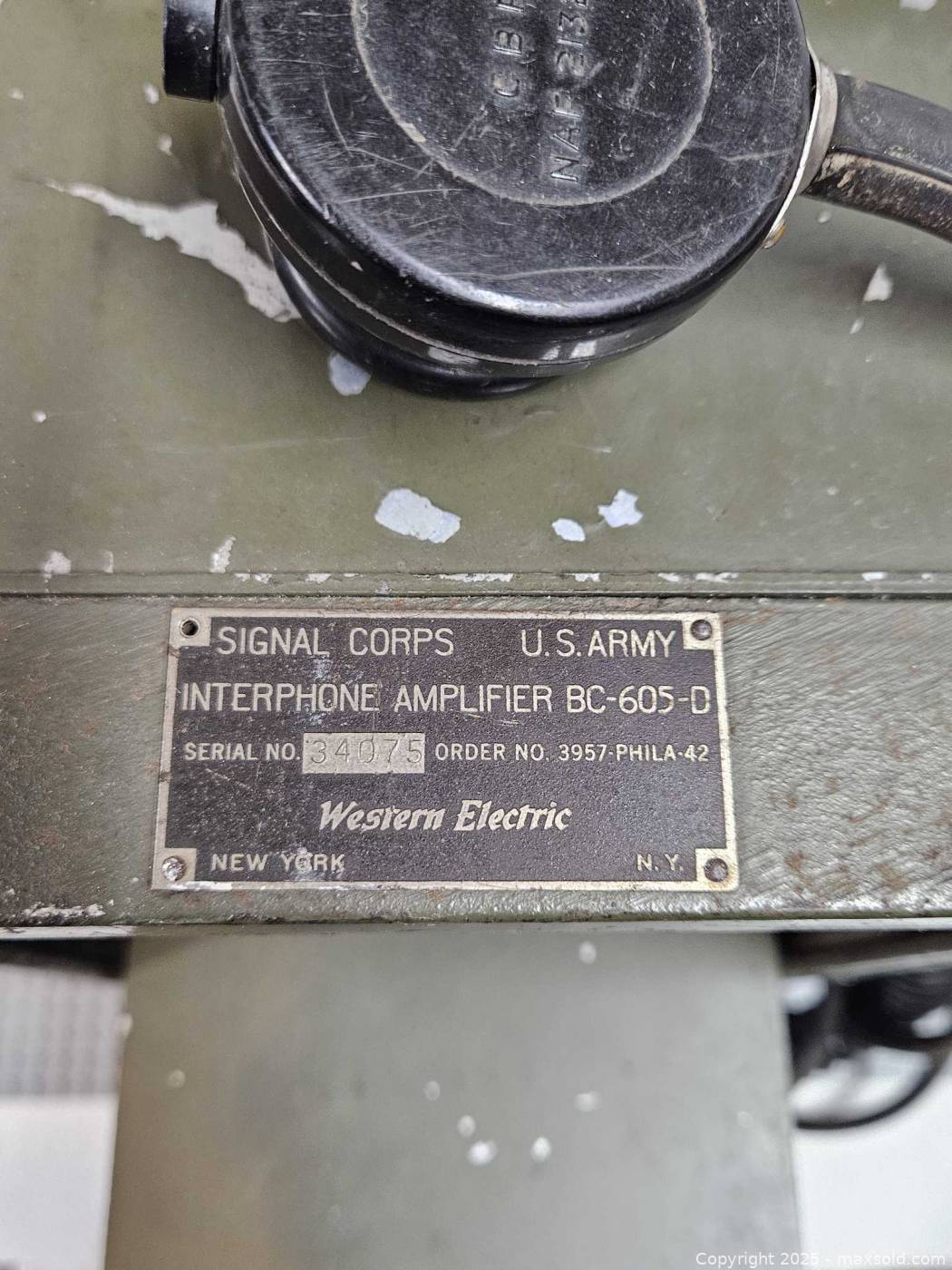 1944 U.S. Army Signal Corps Interphone Amplifier BC-605-D | Maxsold