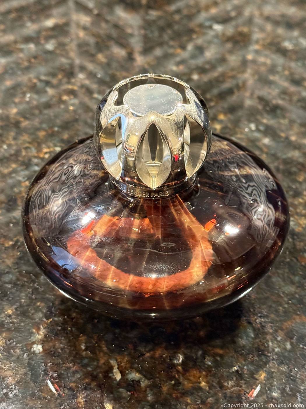 Lampe Berger tortoiseshell glass fragrance lamp | Maxsold