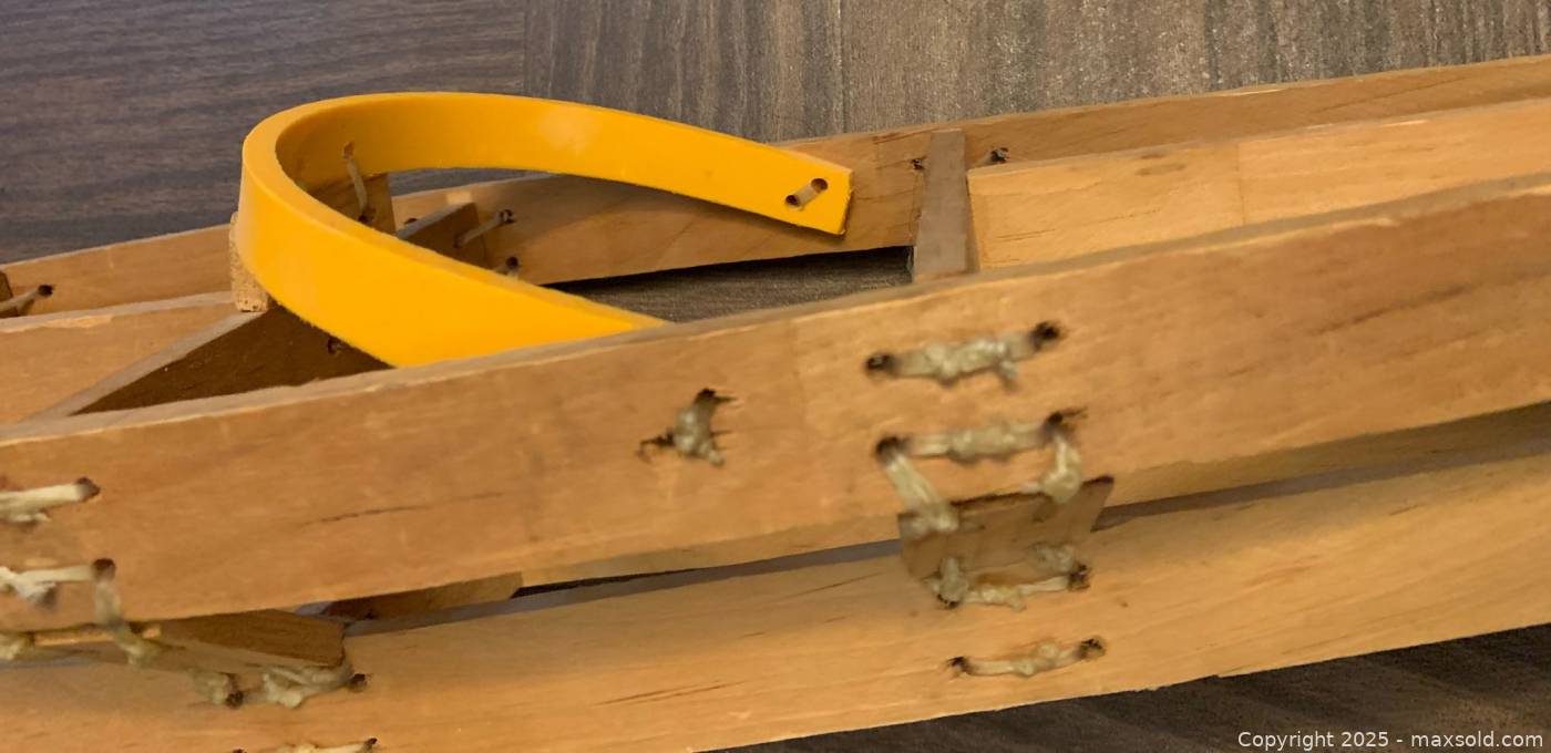 Wooden canoe model frame | Maxsold